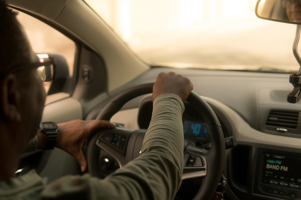 Eye Strain From Driving: Causes, Symptoms & Proven Fixes for Day and Night