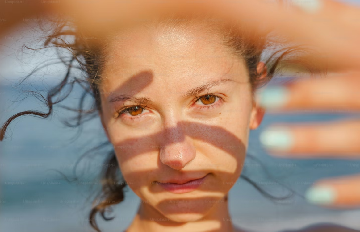 Light Sensitivity (Photophobia): Causes, Triggers & Natural Relief